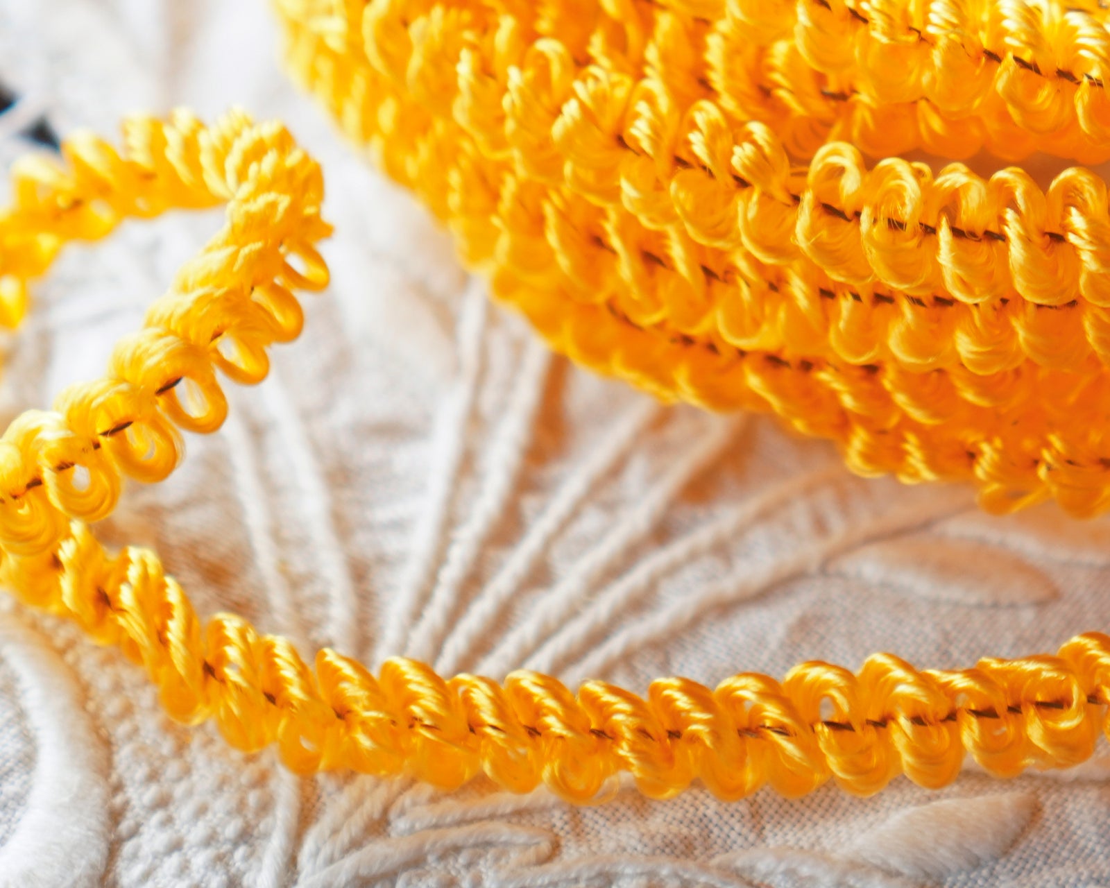 Curly Chenille - Vintage Golden Yellow Loopy Angel Hair Wired Trim, 3