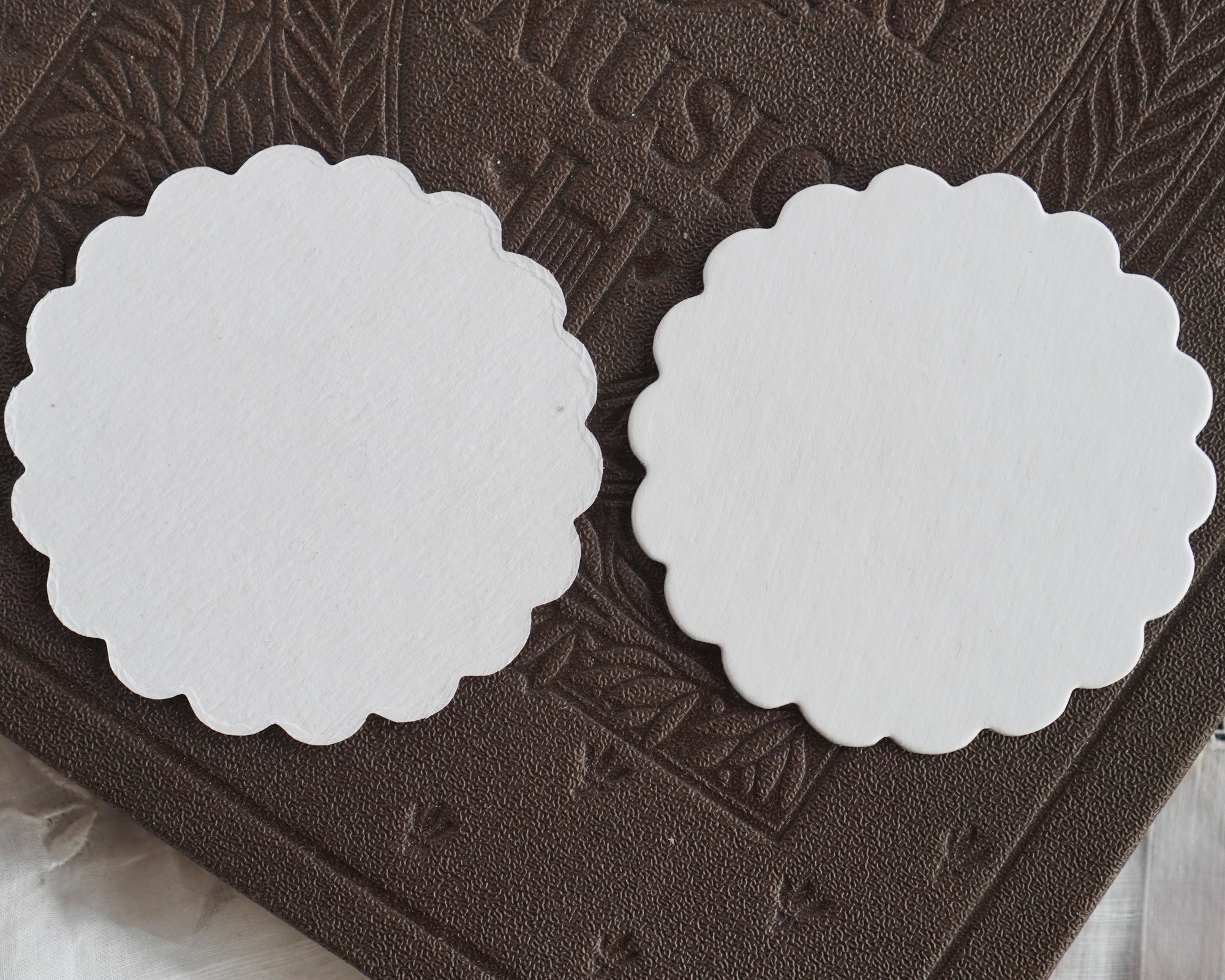 3-Inch Chipboard Craft Circles - Die Cut Scalloped Edge White Cardboar